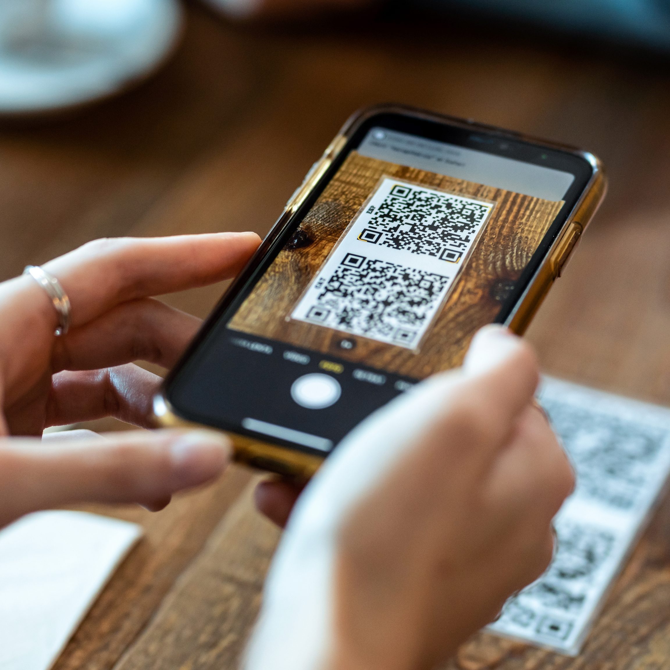 Can Anyone Misuse QR Codes? Risks and Precautions to Know - kurrently